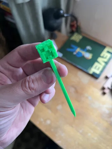 Minecraft Creeper hair pins by ERiK004 | Download free STL model ...
