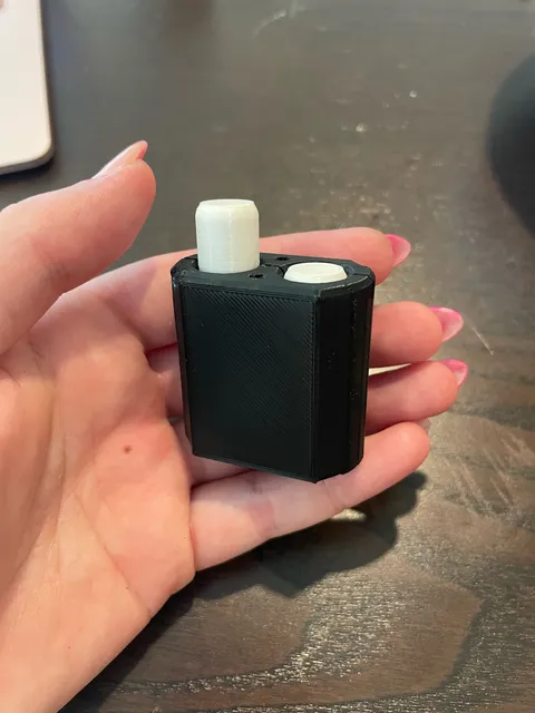 Make of Mini Super Toggly Fidget Button V2 by laurkron | Download free ...