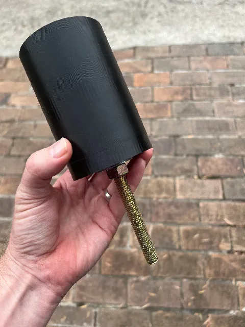 Make of Paint can shaker/mixer for hand drill by Phil Beresford ...