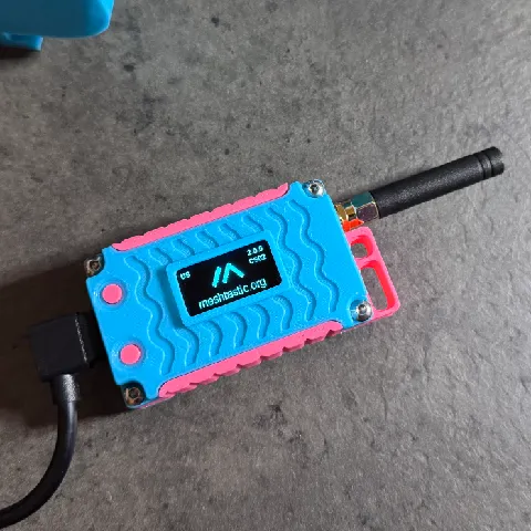 Heltec v3-mini case for Meshtastic by TonyG | Download free STL model | Printables.com