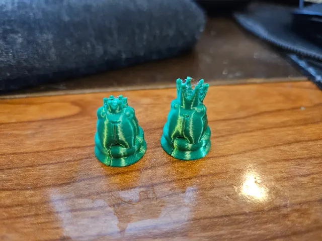 Make of Frog Chess by Caederus | Download free STL model | Printables.com