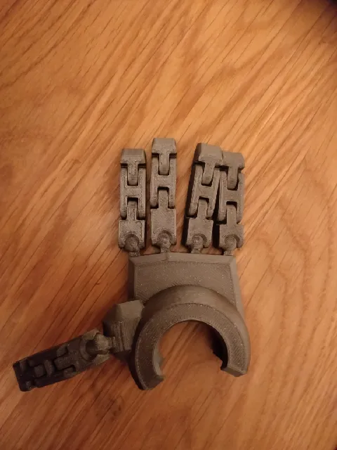 Make of Poseable Hand for Dummy 13 (200-500% scale) by Raffi_123 ...