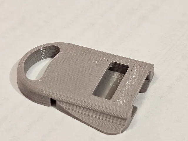 Make of Soda can opener - with option to use as lid by Vlastimil Kincl ...