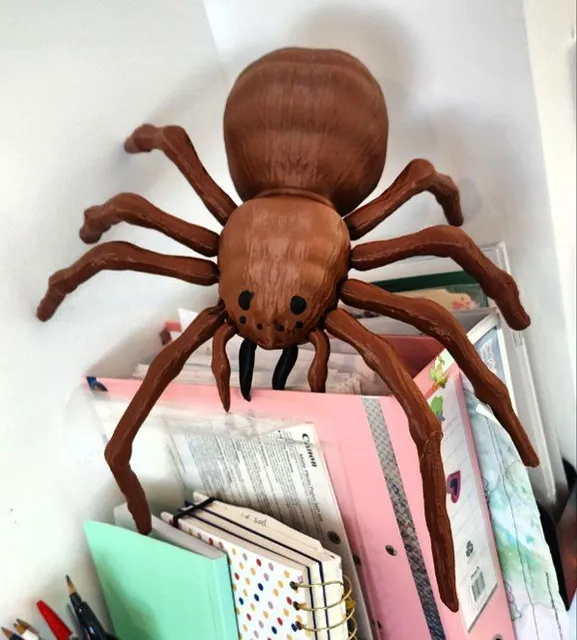 Make of Giant Vase Spider - posable halloween print in vase mode! by ...