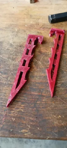 Drip Tube Irrigation Stakes by Sutekh | Download free STL model ...
