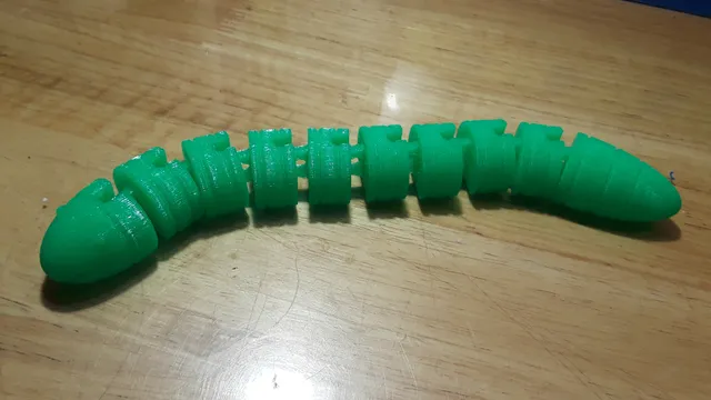 Make of Articulated Fidget Worm by Grantj | Download free STL model ...