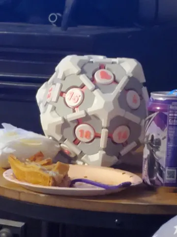 D20 Companion Cube by TheSameNameTwice | Download free STL model ...
