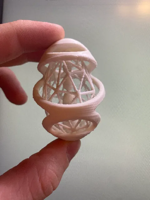 Make of Overhang Egg ~ A 3D Printer stress test. by ge0rge150 ...