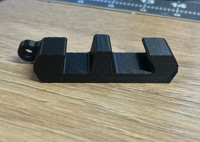 EDC Key Chain/Paracord Phone Stand by Dr_GotHeem38 | Download free STL ...