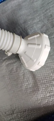 Intex Screw in pool vacuum adapter by Vaulter98c | Download free STL ...