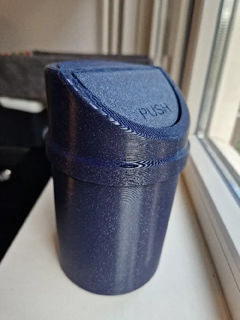 Make of Mini Desktop Trash Can by Erikjuh | Download free STL model ...