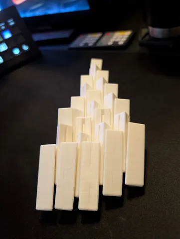 Triangle Sliding Fidget Toy by Martin Šlefr | Download free STL model ...