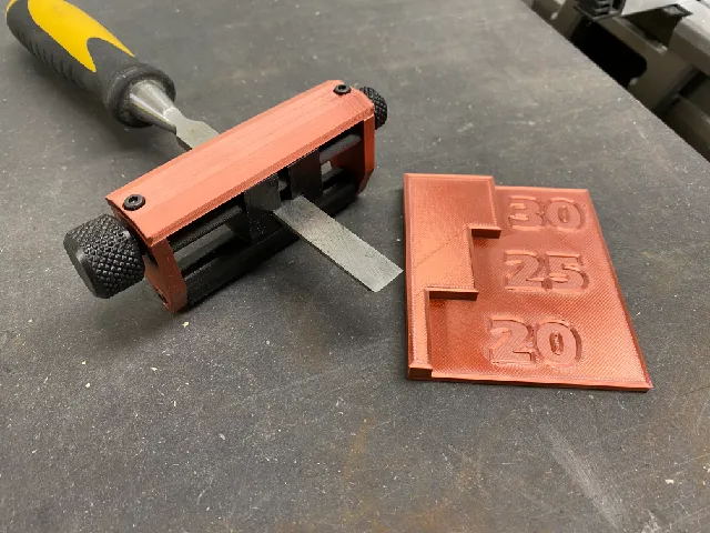 Make of Honing Guide for Chisels and Plane Irons No Bearings and Less ...