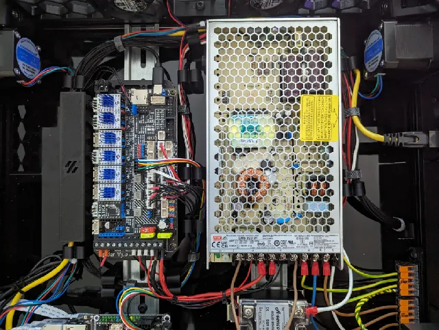Make of Cable Guide / Cable Management for Voron 2.4 by SapuSeven ...
