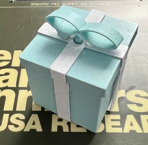 Exploding Gift Box (Use as Prank) by Wilko_SLO | Download free STL ...