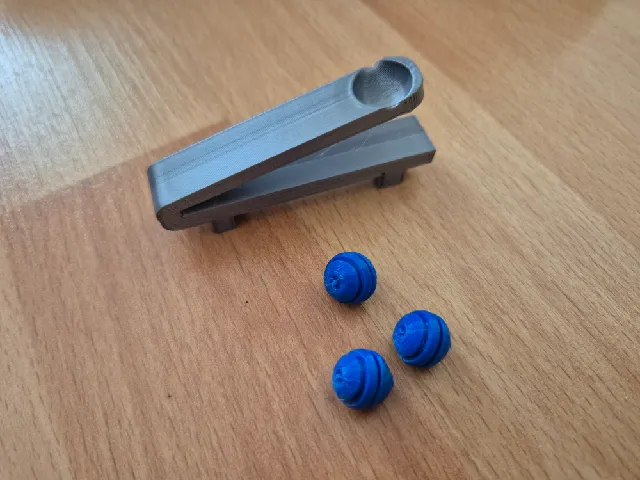 Mini Desktop Catapult – Small Build, Big Launches! by DeKlm | Download ...