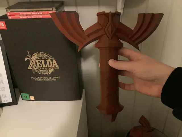 Telescoping Master Sword with replaceable blade by GeoPrints13 ...