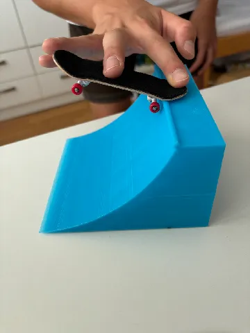 FIngerboard Radius Ramp by Honza | Download free STL model | Printables.com