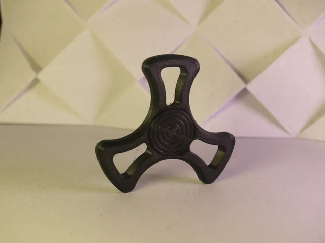 Modern Fidget Spinner (Fully Print In Place!) by UniversalMaker ...