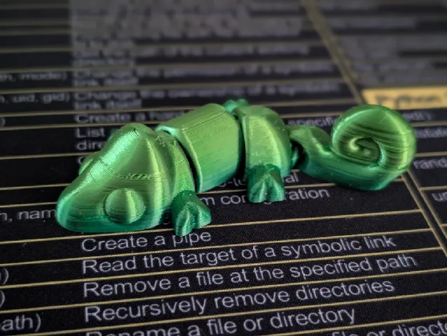 Articulated Chameleon by Symbiance | Download free STL model ...