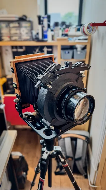 Make of Large Format Camera Leaf Shutter by acornelissen | Download ...