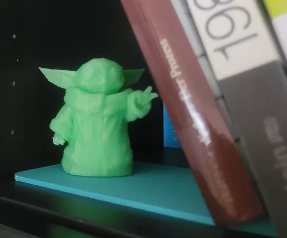 Low-Poly Baby Yoda book stand / book end by Bignozz | Download free STL ...