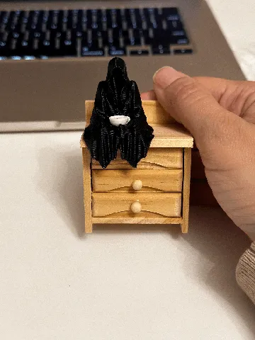 Suriel with tea by masiosare_bb | Download free STL model | Printables.com