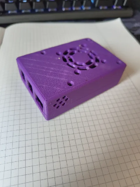 Make of Raspberry Pi 4 Model B case with fan integrated by Diogo Helms ...