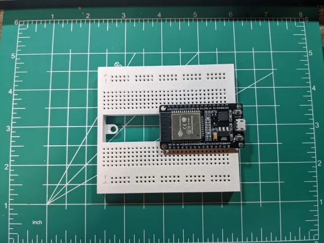 ESP32 Breadboard by Nicopetru | Download free STL model | Printables.com
