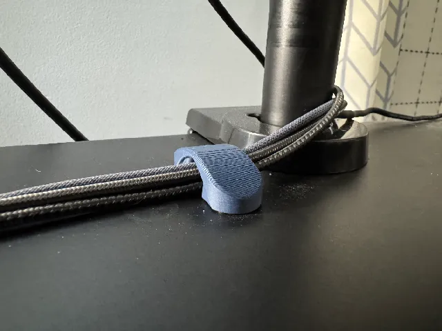 LTT Cable Management Clips - Magnetic Small -> XL Cable Organizer ...