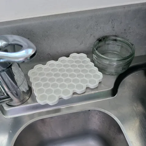 Hexagonal Soap/Sponge dish w/locking tabs by JB_Design | Download free ...