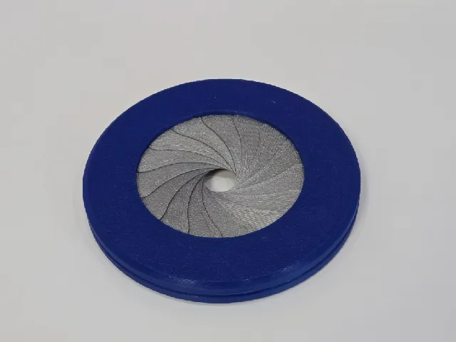 Iris compass by Matthew Harless | Download free STL model | Printables.com