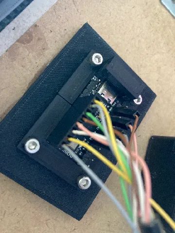 Arduino Pro Micro Holder by Pedroid | Download free STL model ...