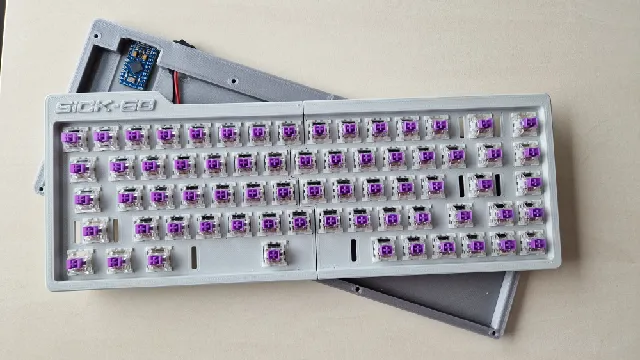 Make of Mechanical Keyboard - SiCK-68 by husleves | Download free STL ...