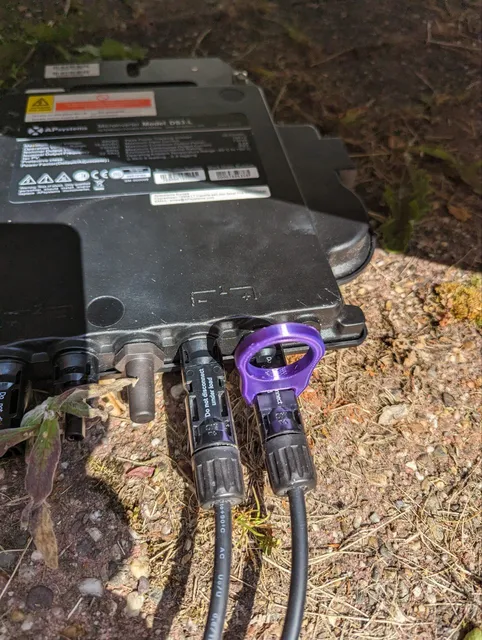 Make of Solar MC4 connector tool by Christiaan de Die le Clercq ...