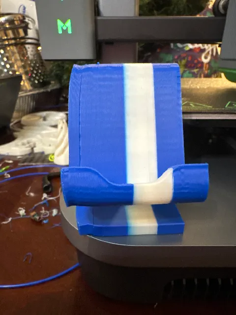 Make of Phone stand phone stand phone stand phone stand by Travis Dyer ...