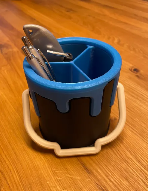 Make of Drippy Bucket With Divider Insert by trashcandrummer | Download ...