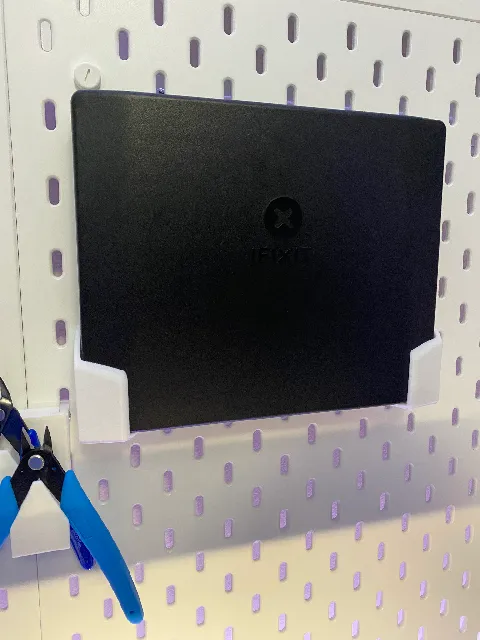 Make of iFixit Essentials and Manta Mount for Ikea Skadis by Jamey Bland | Download free STL ...