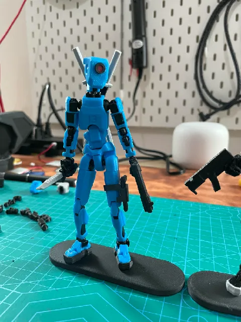 Make of DUMMY 13 Printable Jointed Figure (BETA FILES) by ...