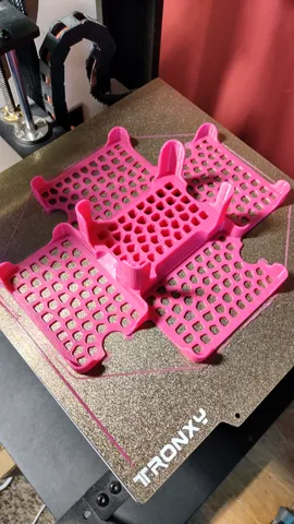 Voronoi Skip-Bo Card Rack by Grandpa 3DPrints | Download free STL model ...
