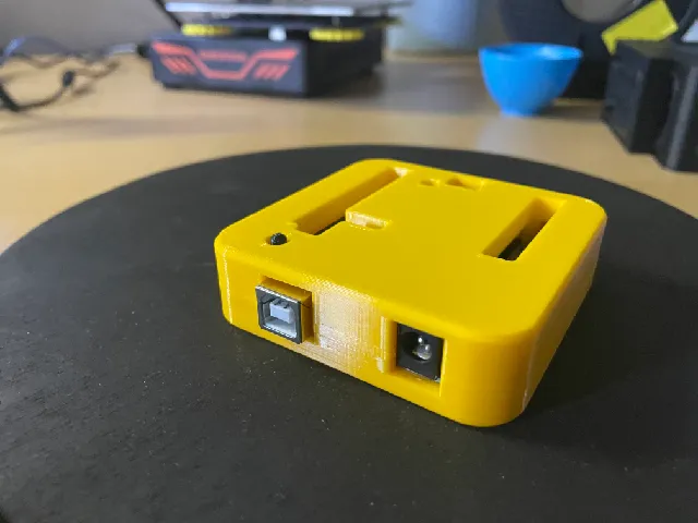 Make of Arduino Uno No Screws Snap-fit Case by tuncay | Download free ...