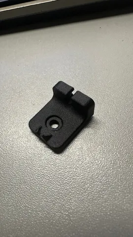 5mm Thermistor Holder Voron by neon.blue | Download free STL model ...