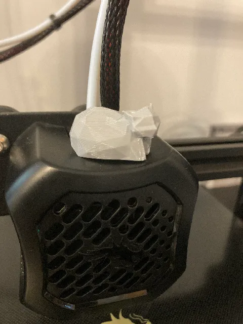 Make of Low Poly Maxwell with Hairs by ender_user 5479 | Download free ...