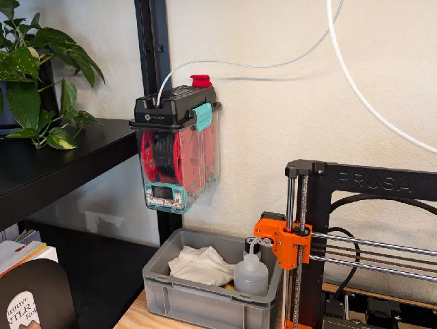 PolyDryer Wall Mount by Polymaker | Download free STL model ...