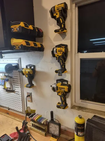 DeWalt DCF787 1/4" Impact Wall Mount by Ken226 | Download free STL ...