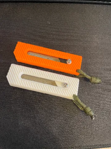 Slicey - EDC Utility Blade / Box Cutter by Downloaded Goods | Download ...