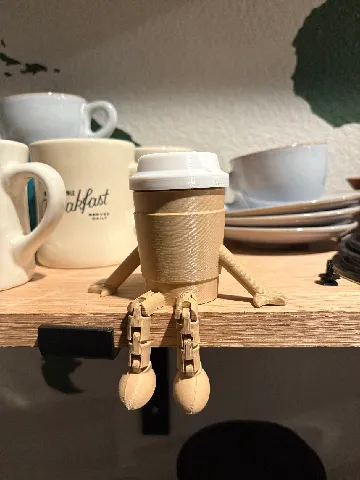Flexi Coffee Cup Buddy (articulated - no supports) by The Kit Card Guy ...
