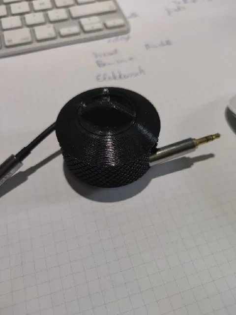 Make of USB Cable Winder Stackable (+Knurled) Print in Place by ...