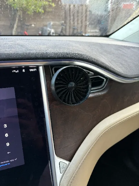 Make of Turbofan aroma diffuser - Car vent mini Jet engine by Hdjakif ...