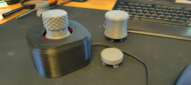Make of SpaceMouse V2 detachable double height knob by Fabien T ...